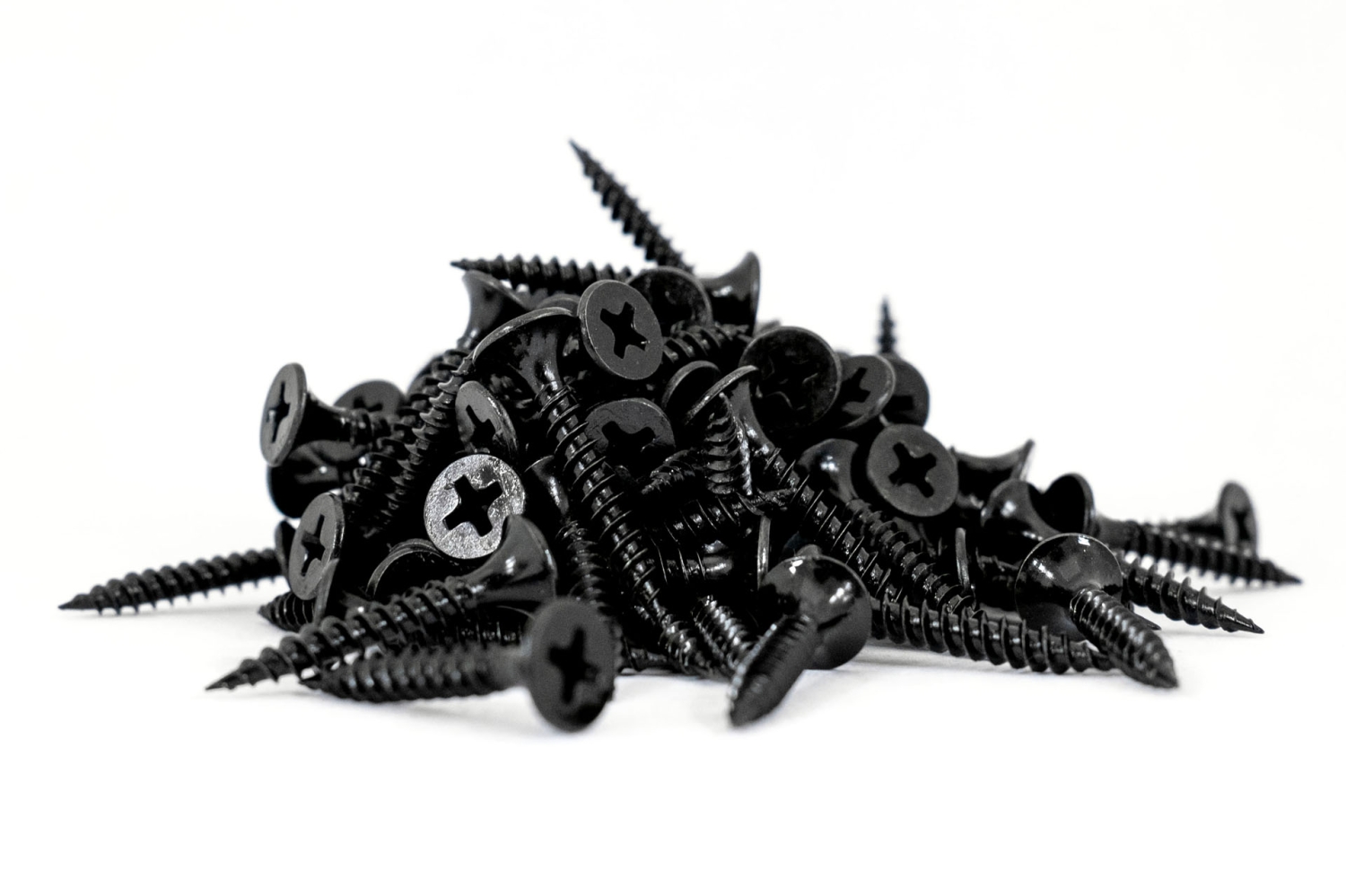 Collated vs. Uncollated Screws: What's the Best Fastener?